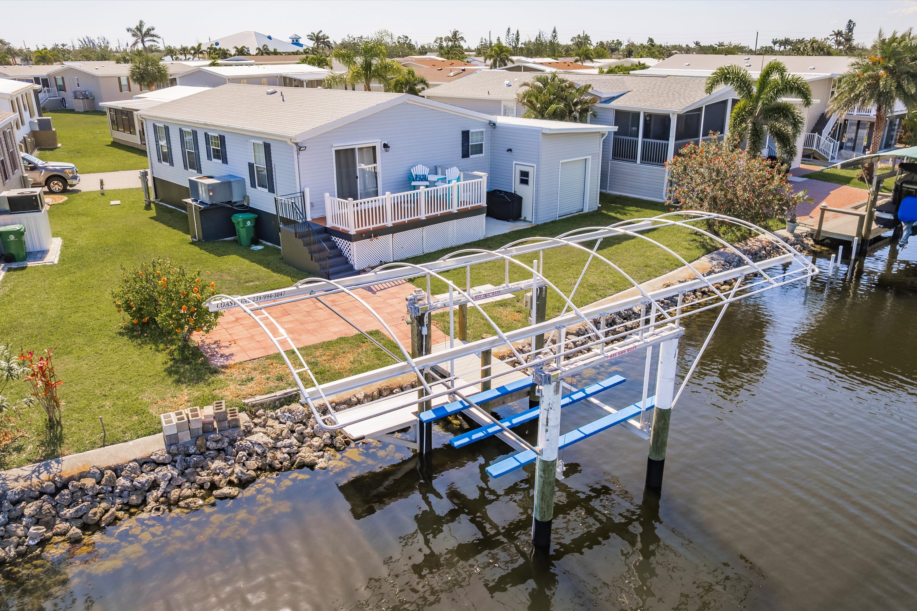 21 Rotterdam Drive - Waterfront | Windmill Village at Punta Gorda, Inc.